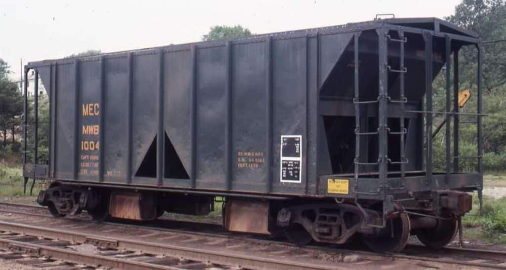 F-441 – Maine Central 1000 Series Ballast Hoppers – Highball Graphics