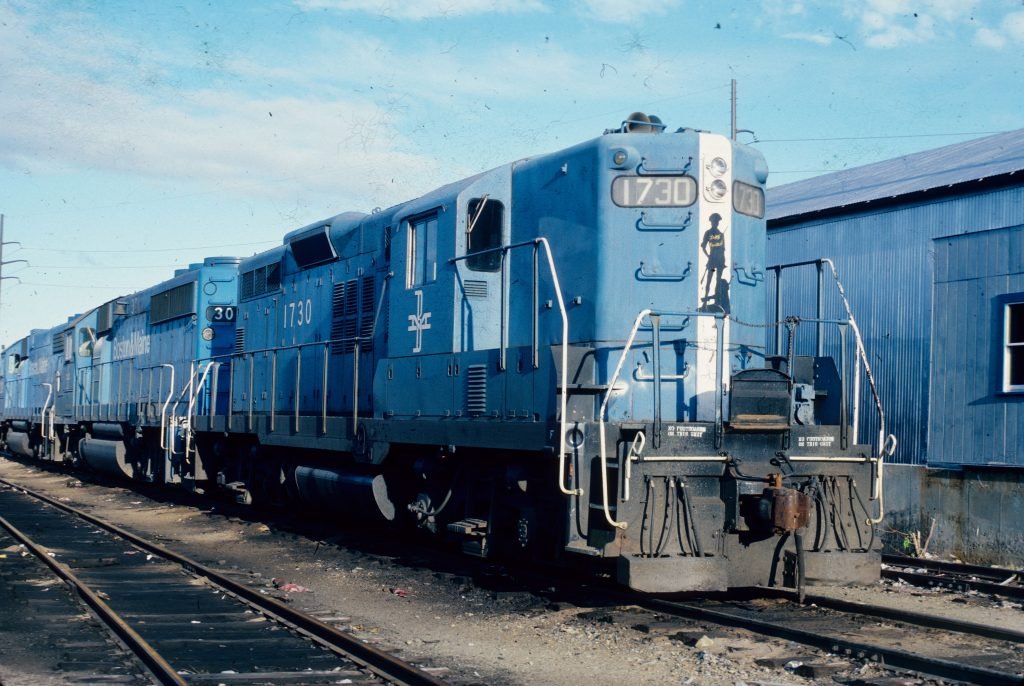 L-115 – Boston & Maine GP & SW Early Blue Minuteman Scheme – Highball ...