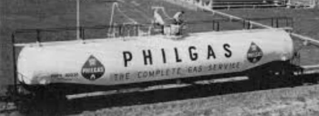 F-416 – PHILGAS 33K Gallon LPG Tank Cars – Highball Graphics